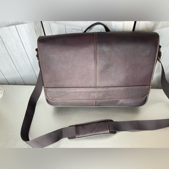 Kenneth Cole | Bags | Kenneth Cole Reaction Full Grain Brown Leather ...